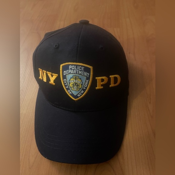 Nypd | Accessories | Official Nypd Emblem Cap Navy Blue Gold New York ...